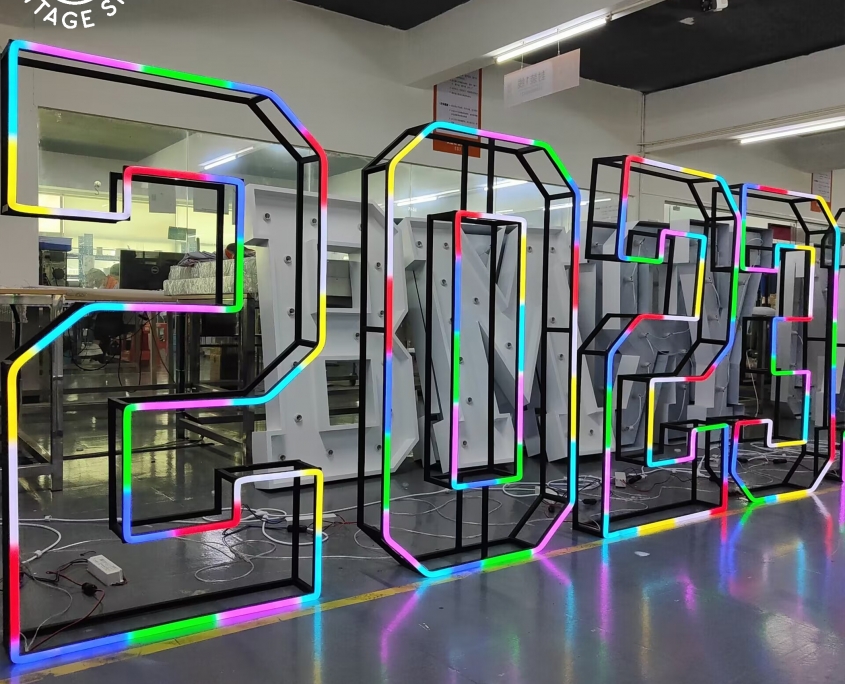 Frame Neon Letter - Vintage Sign